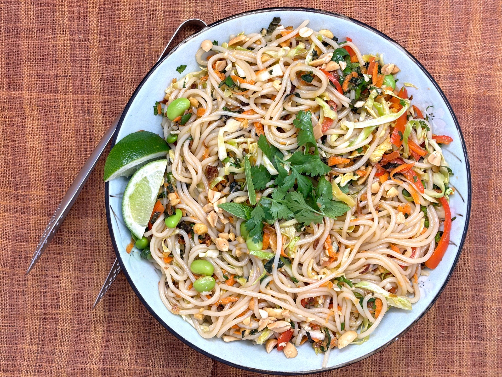 Sweet and Tangy Asian Noodle Salad – Big Island Bees